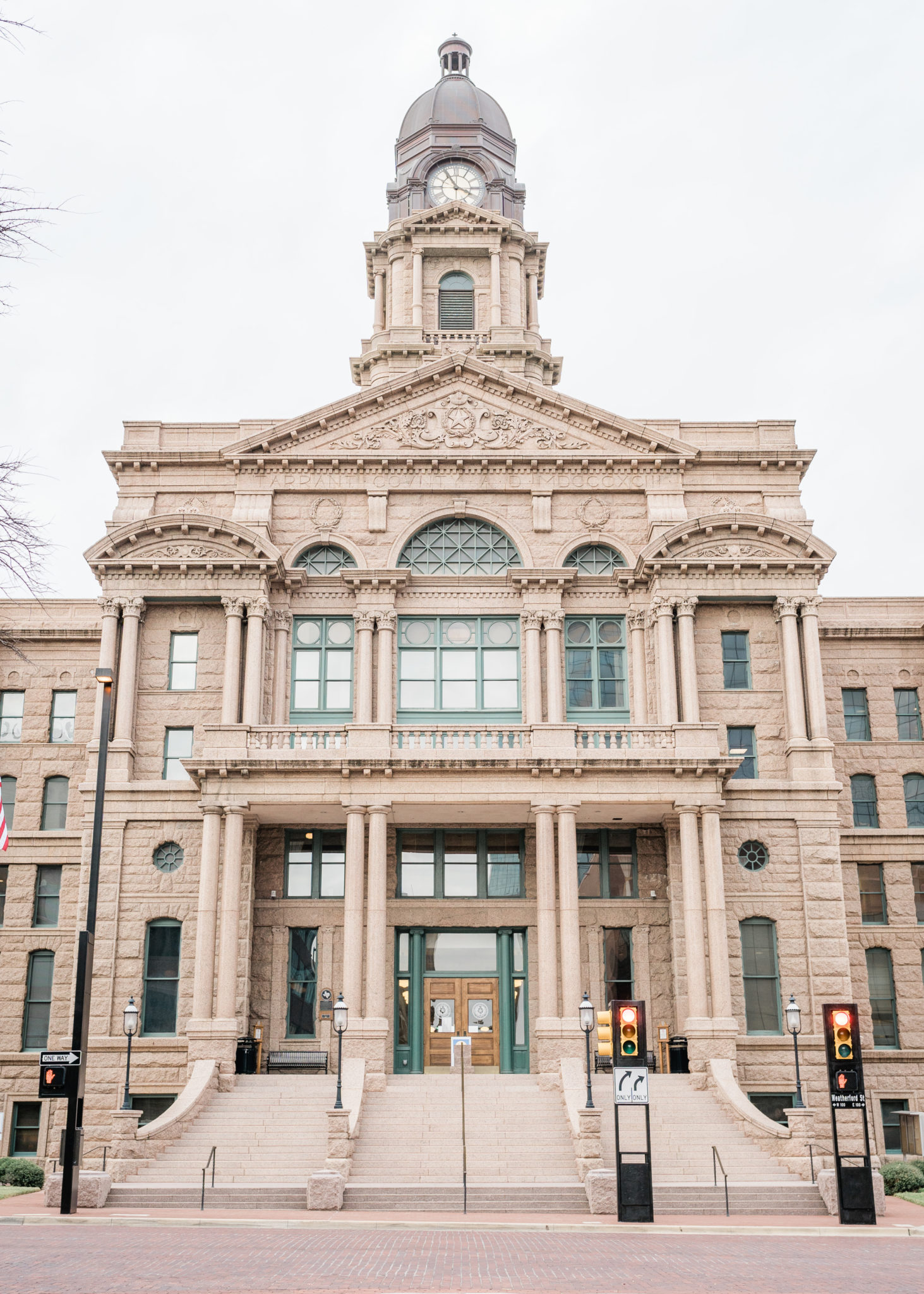 Fort Worth Elopement at Tarrant County Courthouse